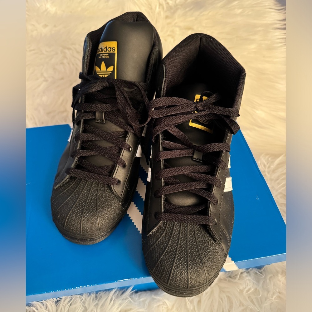 Adidas Pro Model - Gem